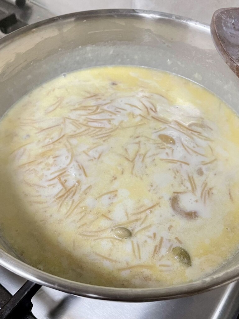 Vermicelli Pudding with Condensed Milk