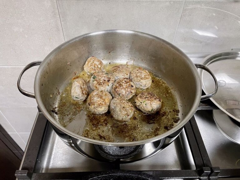 Chicken Basha - Lebanese Meatball Stew | butfirstchai.com