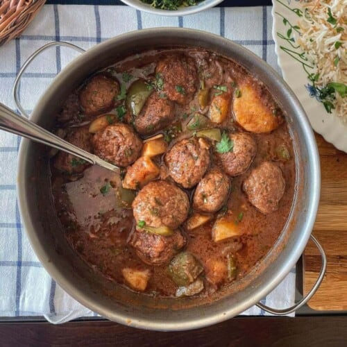 Chicken Basha - Lebanese Meatball Stew | butfirstchai.com