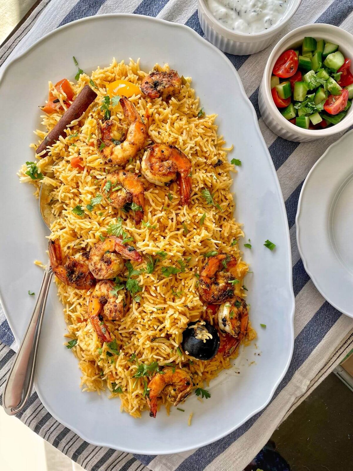 Machboos Rubyan (Prawns and Rice) | butfirstchai.com